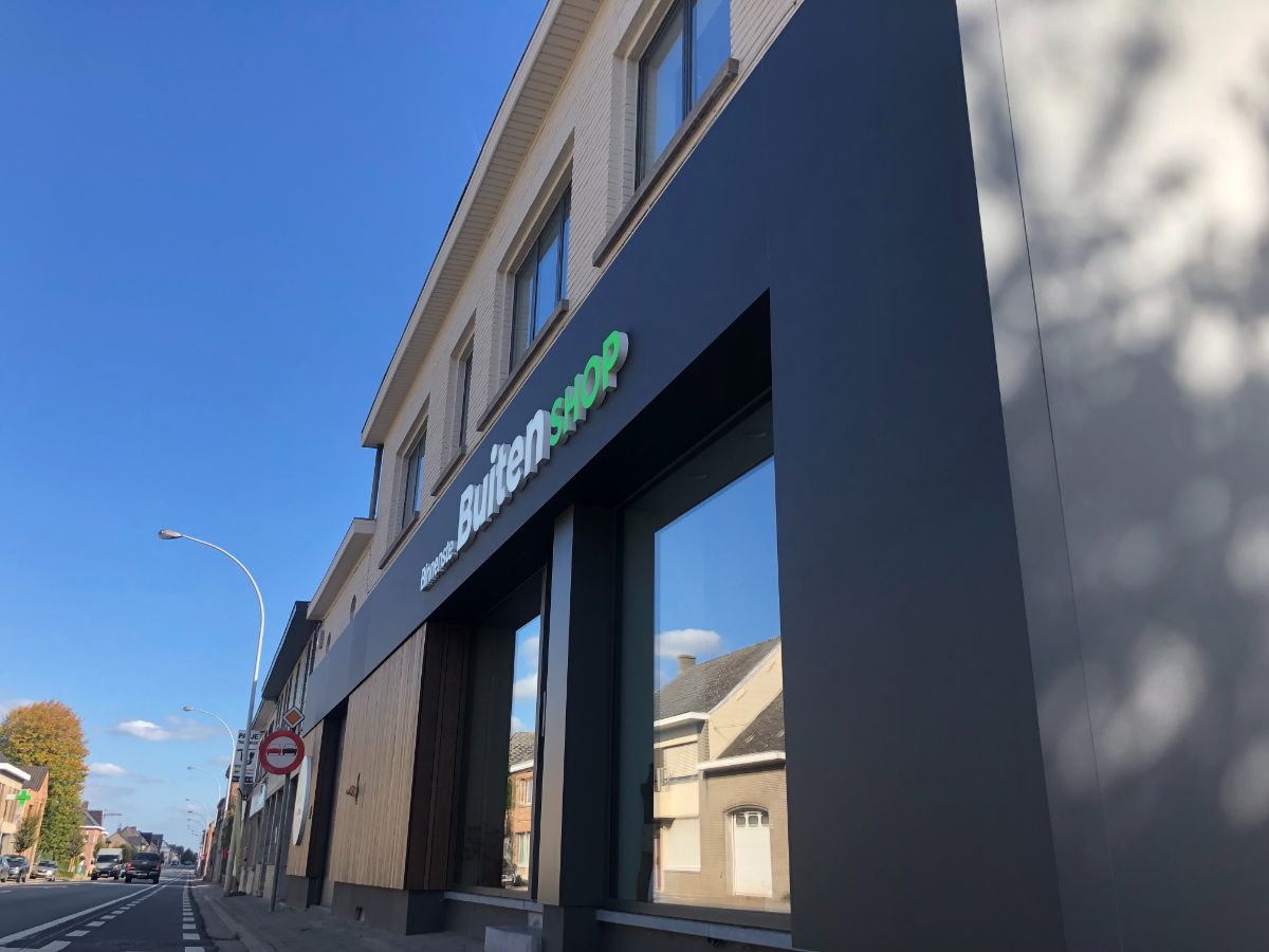 Réalisation Alucobond Herzele - Toitmat Matériaux de Construction - Heule, Oostkamp, Merelbeke ...